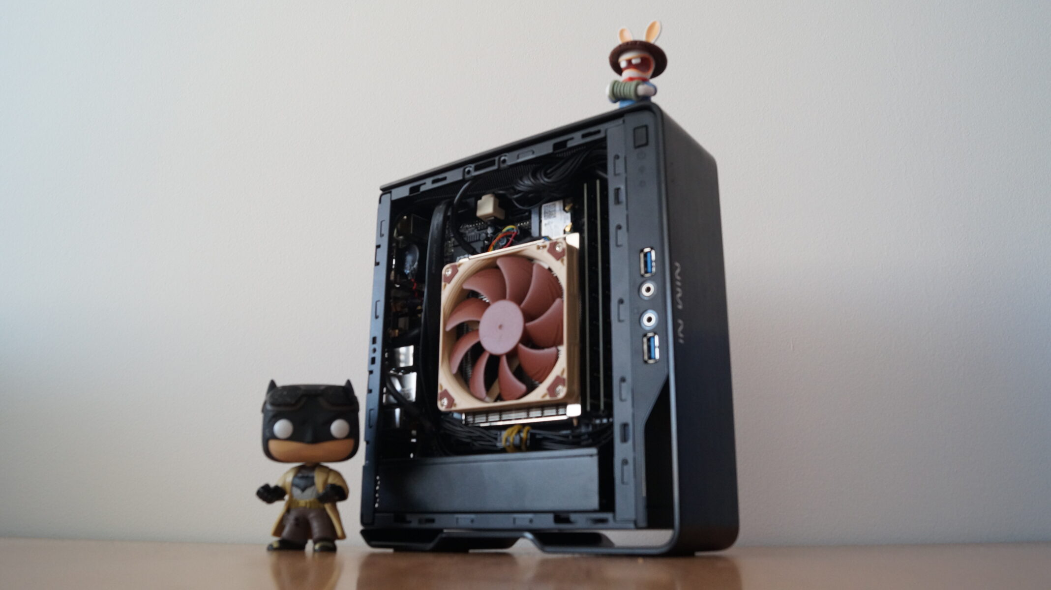 [REVIEW] AMD FNATIC eSports Mini Gaming PC - Overheat.ro
